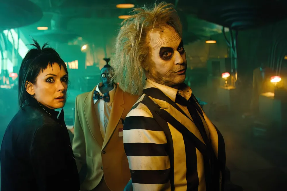 “Beetlejuice Beetlejuice” Review: Tim Burton Resurrects Beetlejuice for ...